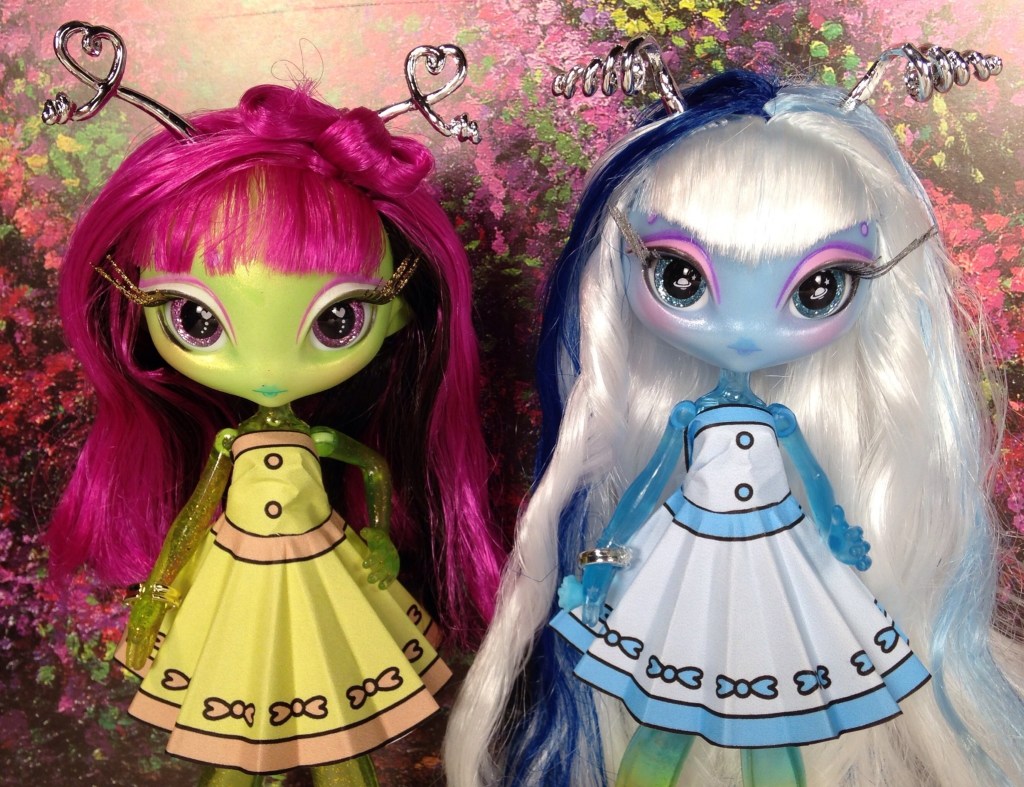 Novi Stars | Printable Doll Clothes